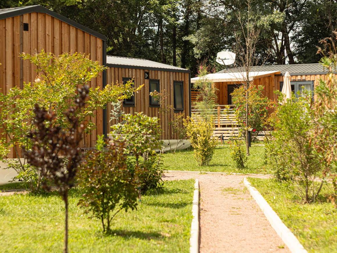 Yelloh! Saint-Emilion holiday village: camping rentals