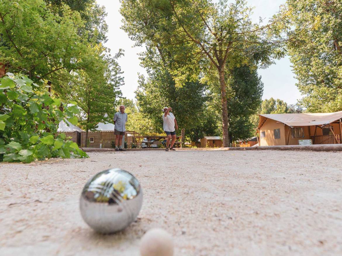 Camping Domaine Provençal, camping Rhône-Alpes 4 étoiles